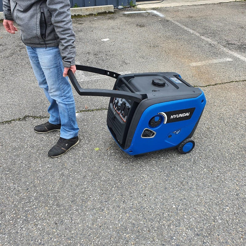 Petrol Inverter generator 4000 W - remote start, electric and recoil start